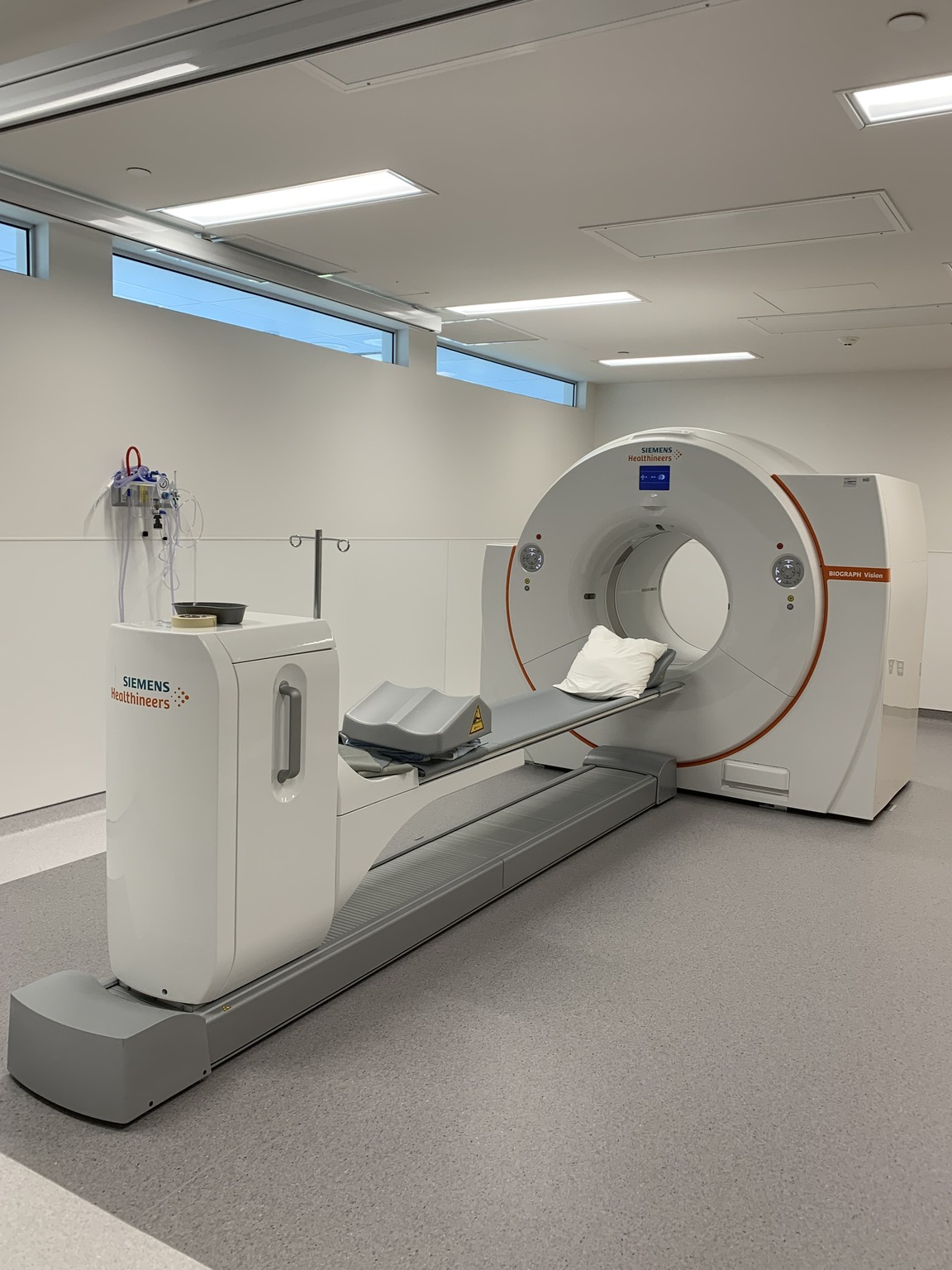Inauguration du TEP scan à l’Hôpital Pierre-Le Gardeur - Fondation ...